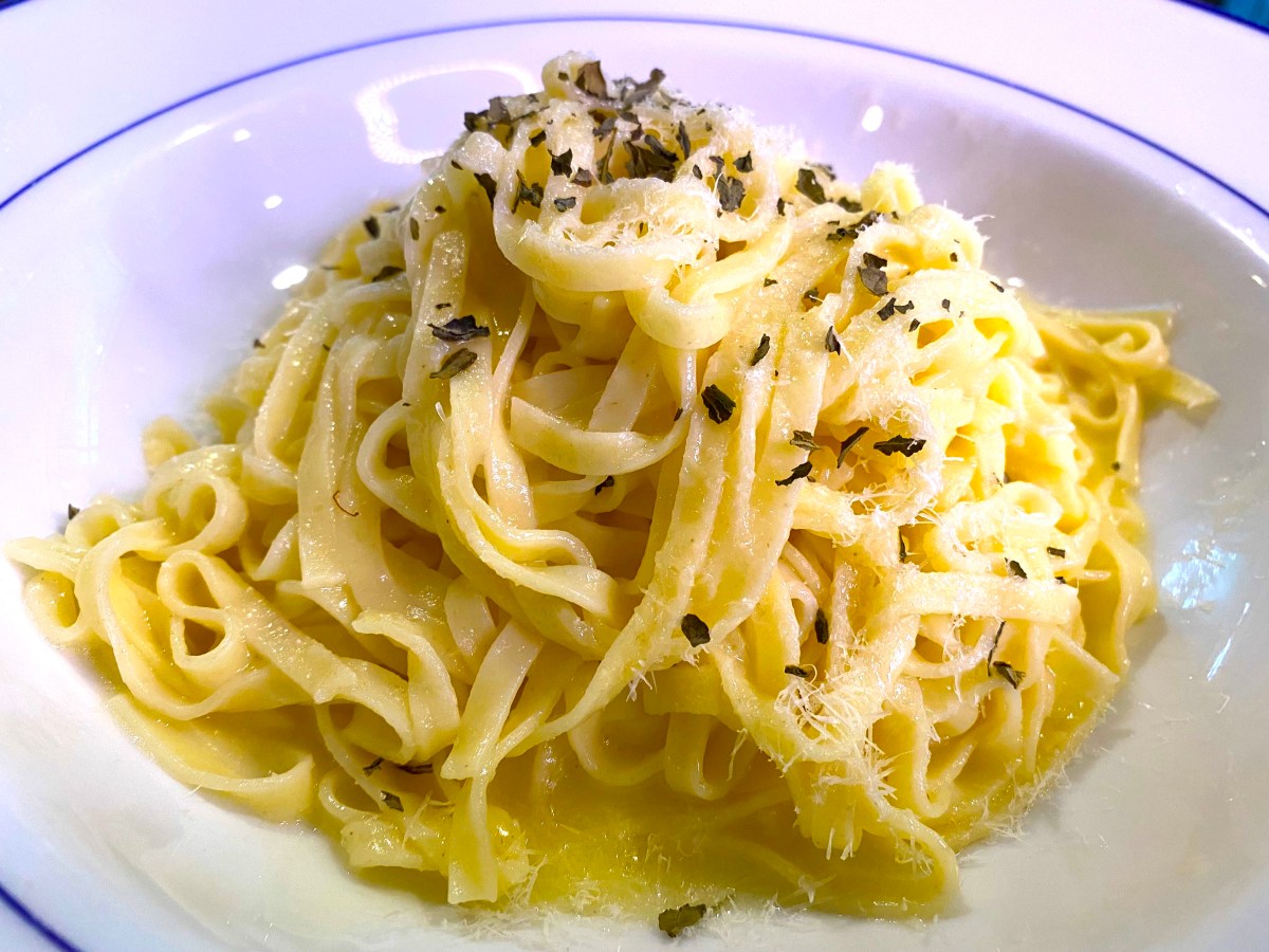 Biting Into Classic Hollywood! My “52 In 22” Challenge Has Three ...