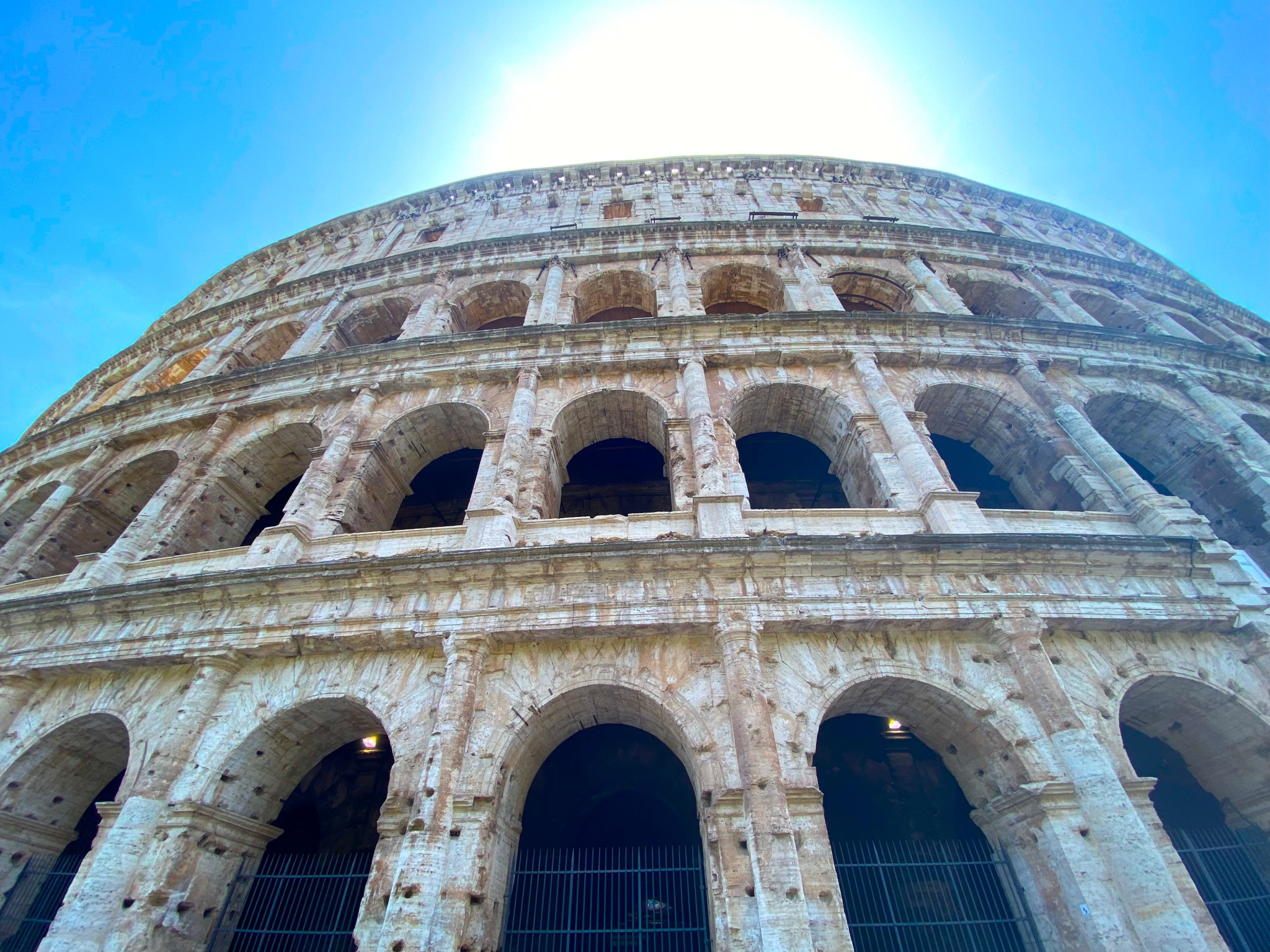 Tasting Rome’s World Famous Cacio e Pepe – Biting Into Our Roman ...