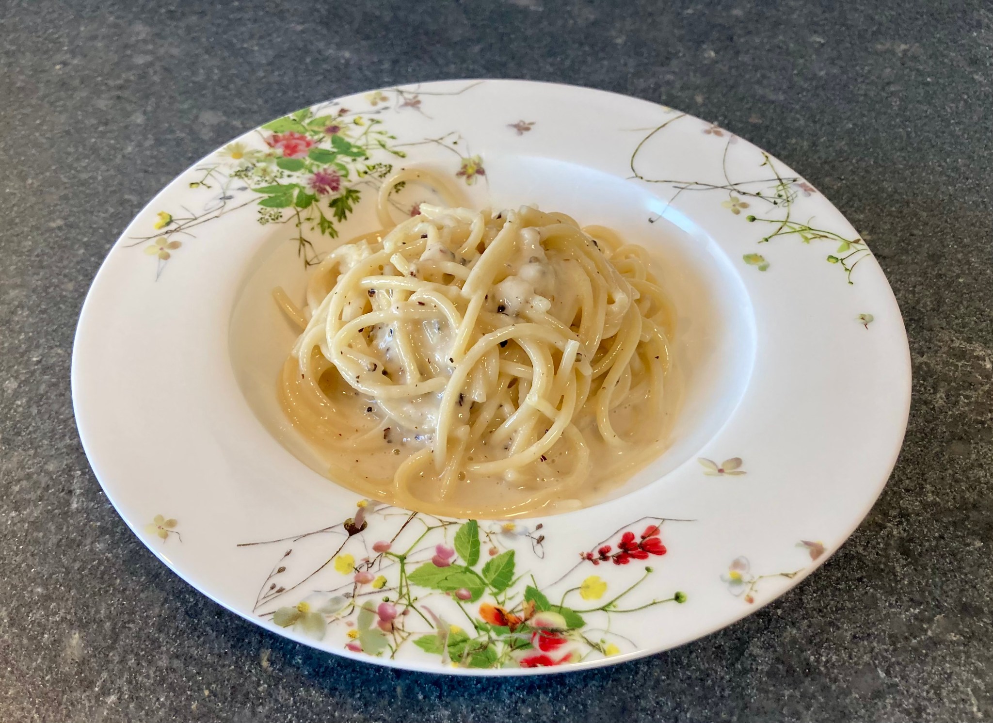 A Controversial Cacio e Pepe Recipe! Chefs Michiel And Jeen Have The ...