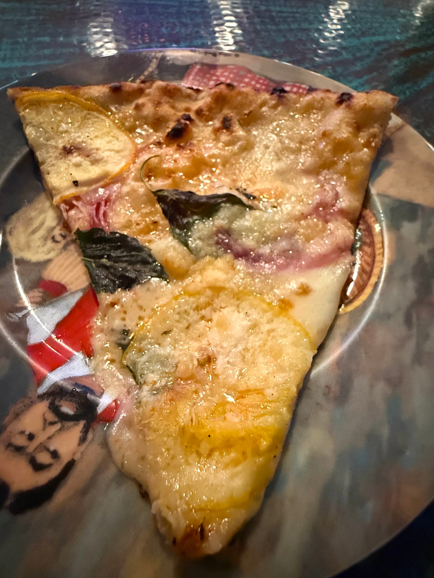 Want A Lemon Pizza? This Uniquely Delicious Pie Is Funke! Time To Dine ...