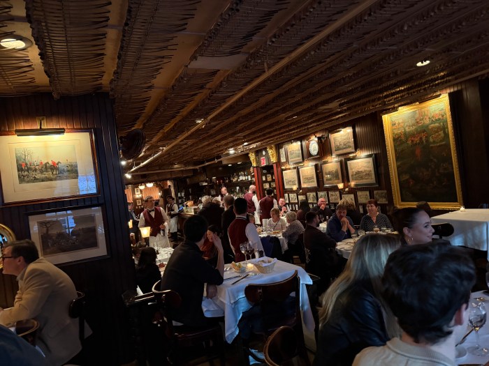 50,000 Clay Pipes + Mutton Too? The “Oldest Food In New York” Heads To ...