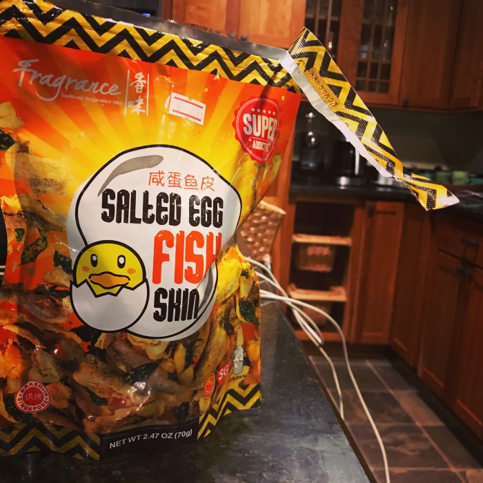 salted egg fish skin crisps – Bite! Eat! Repeat!